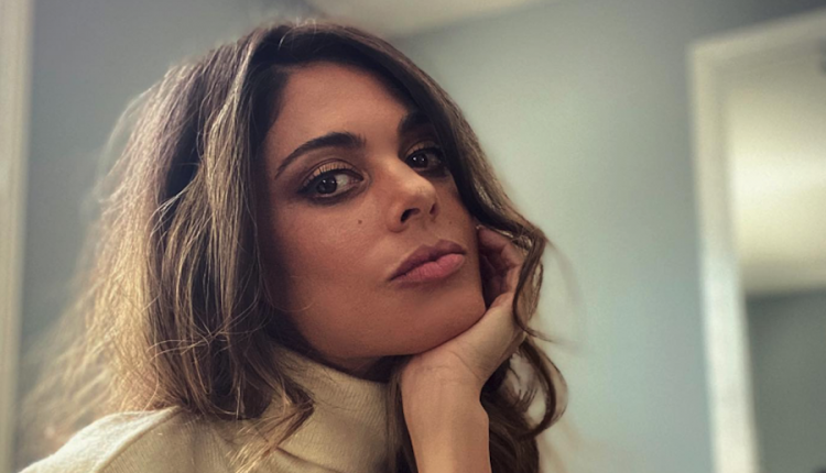 The Young and the Restless Spoilers: Esther Wants Both A Boyfriend And ...