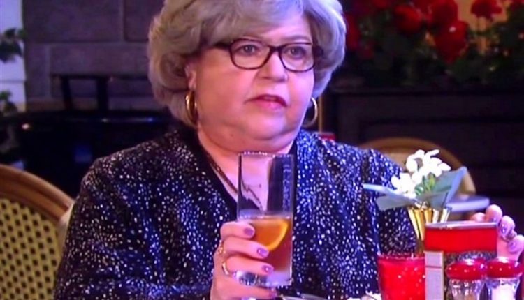 General Hospital Spoilers: Disorder In Court - Carly Removed From ...