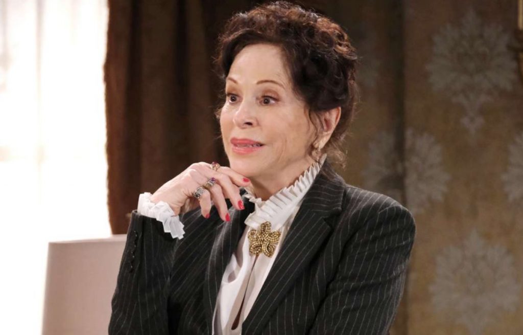 Days of Our Lives Spoilers UPDATE Friday, September 8: Sarah In Labor ...