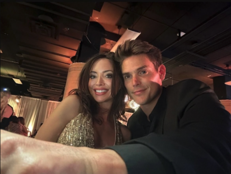 The Young and the Restless: Mark Grossman Brought A Mystery