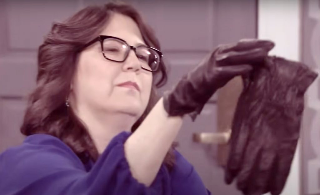 Days of Our Lives Spoilers: Julie’s Intel, Abigail & EJ Meet, Connie’s ...